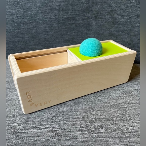 LOVEVERY | Toys | Lovevery Sliding Top Box | Poshmark